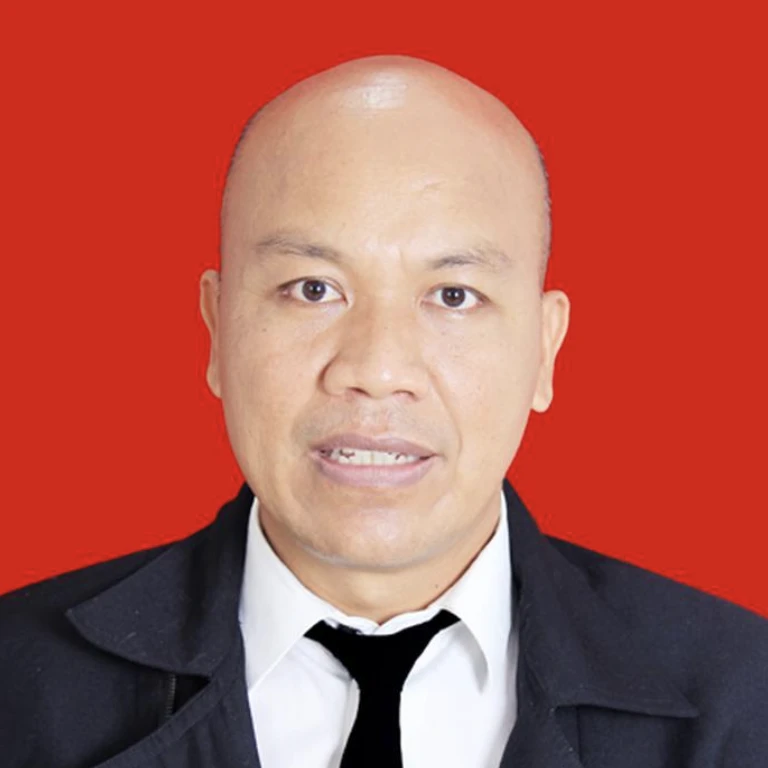 Mr. Ari - Kampung Inggris Bali - Better English Better Future